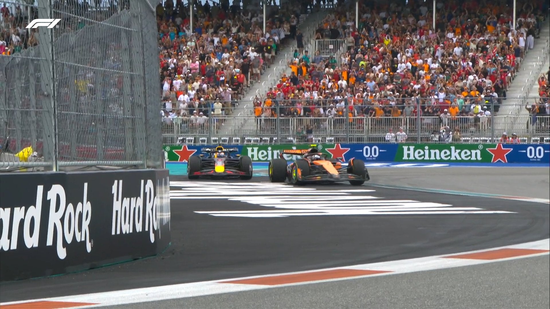 Max Verstappen y su pelea en contra de los McLaren en el GP de Miami