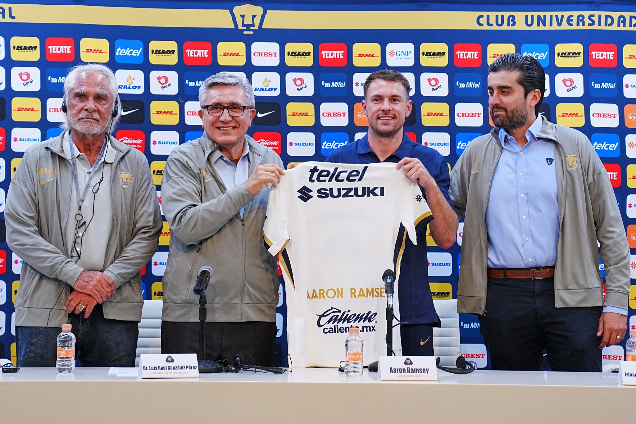 Miguel Mejía Barón le responde a Tuca Ferretti: “De viejito uno llora ...