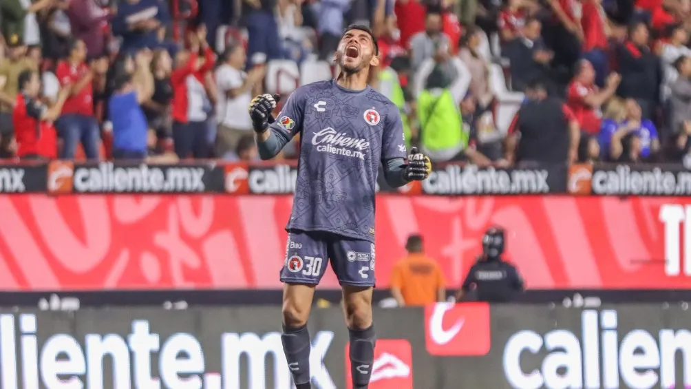 ¡Volvieron las Cruzazueladas! Xolos vence a Cruz Azul con autogol de ...