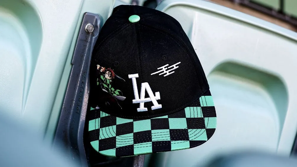 Los Angeles Dodgers colaboran con Demon Slayer con merch especial