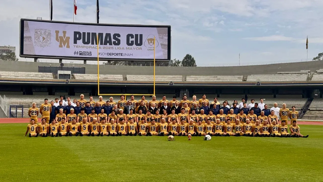Pumas CU se toma la foto oficial para una nueva temporada en la ONEFA